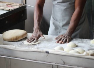 Padeiro: Saiba tudo sobre a profissão! | Guia das Profissões