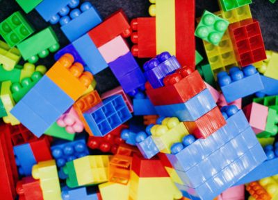 Sabias que Montar Legos é uma Profissão? - Descobre tudo aqui